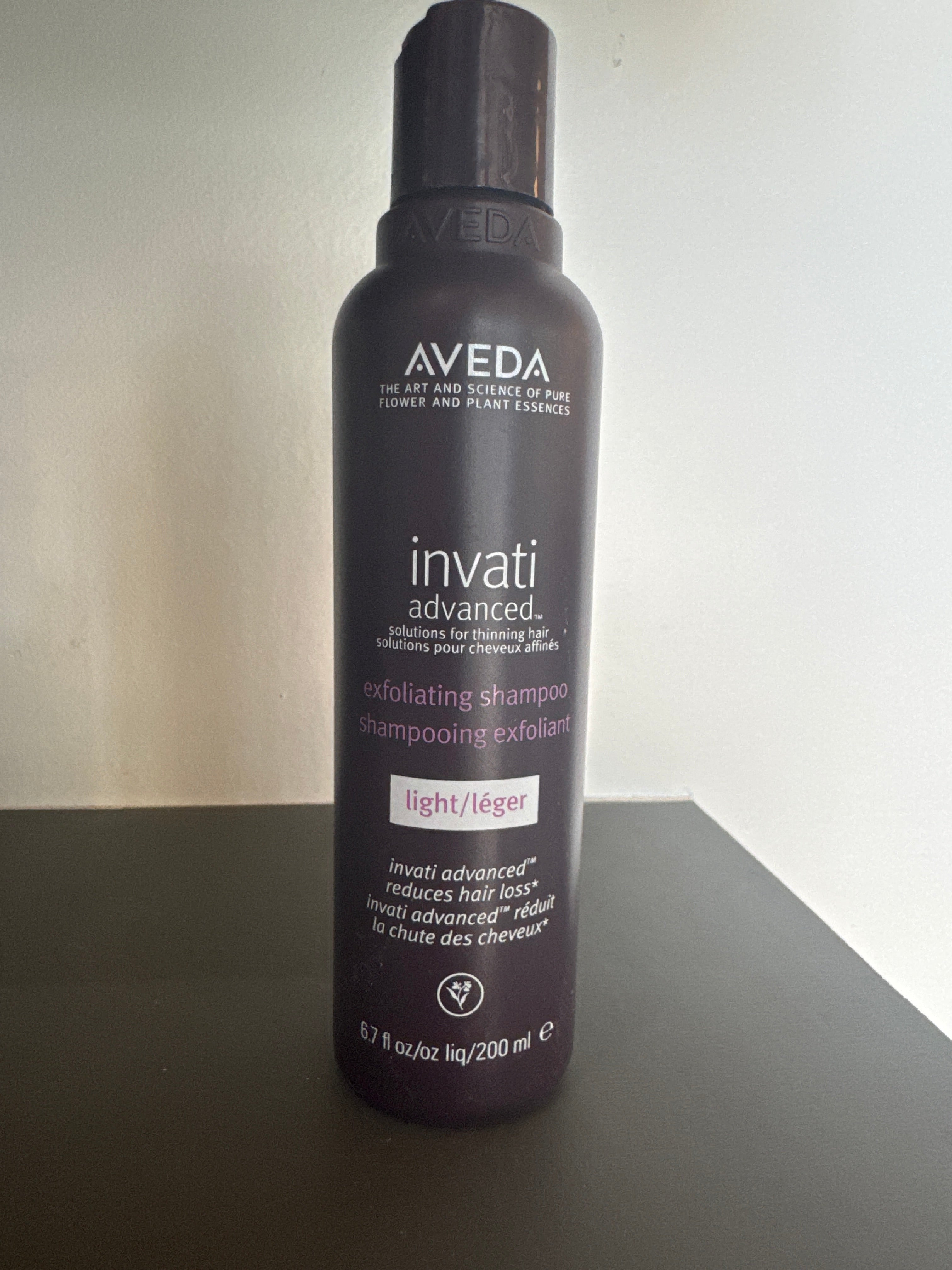 Invati Advanced Exfoliating Shampoo: Light 200ml – OVOSALON